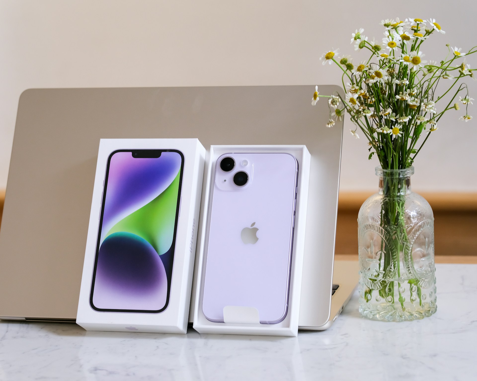 How to Screen Mirror on iPhone to Your TV